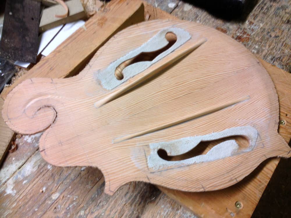 Mandolin Construction - IX Guitars